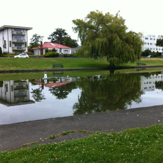 Harrison Yacht Pond - Playground in Victoria