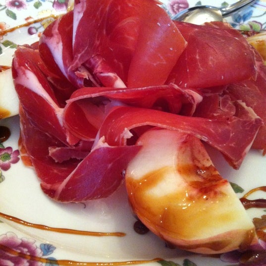 No Menu Italian Family's Kitchen