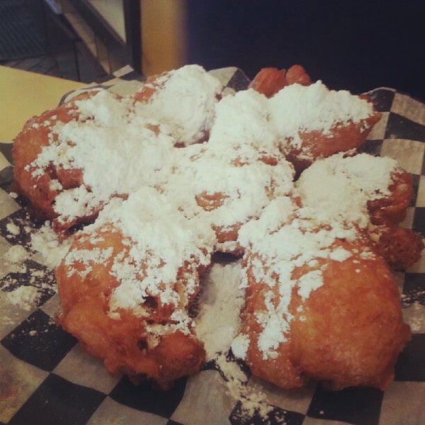 Chris' Cafe - Donut Shop