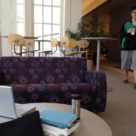 Waidner-Spahr Library - 333 W High St