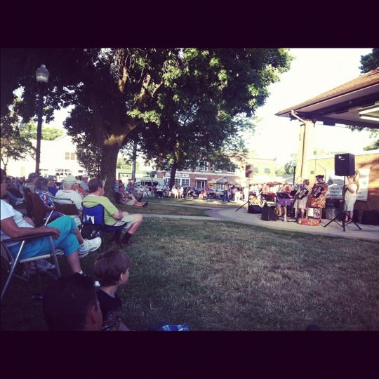 Town Square East Troy Wisconsin
