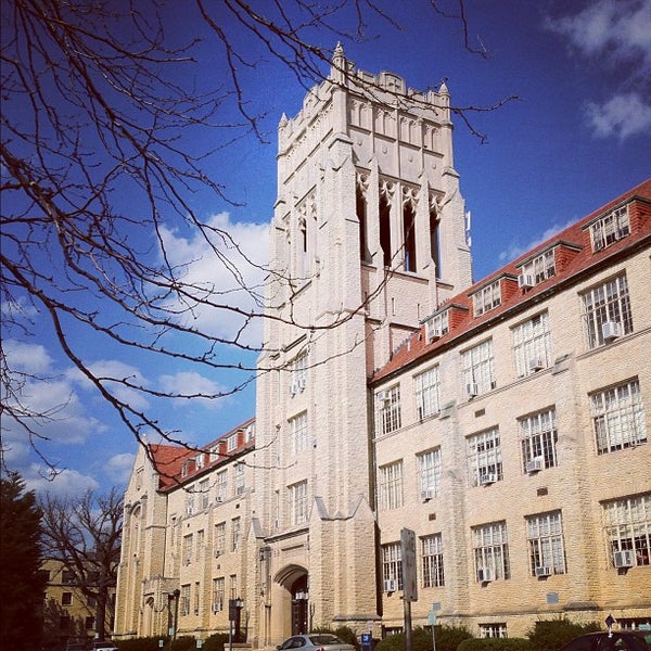 Mount Mary University - University in Mount Mary