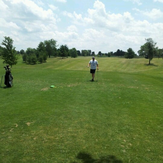 Oak Run Golf Course - Golf Course in Dahinda