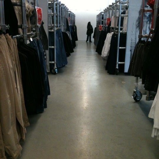 Esprit Outlet Store - Zuidoost - 4 tips