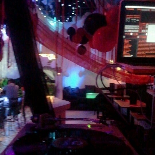 Photos at Central 111 - Great Neck - 401 N Great Neck Rd #111