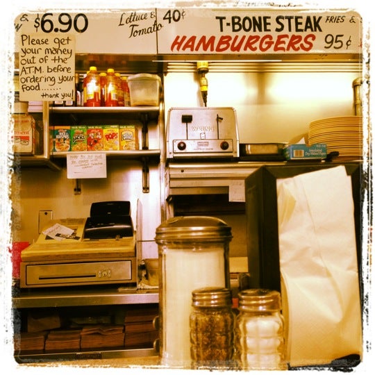 Eat-Rite Diner - 31 tips