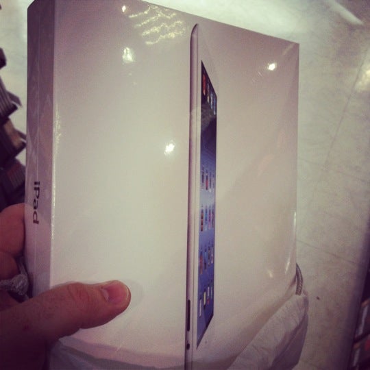 Photos at Apple Lakeside - Electronics Store