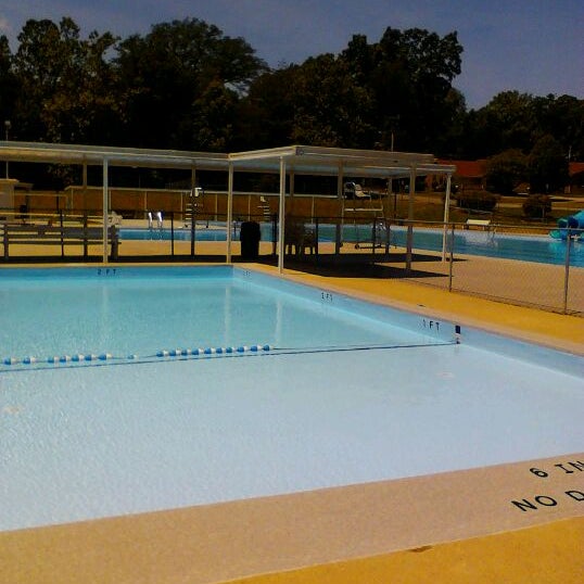 Alice Bell Spring Hill Aquatic Club - Swimming Pool in Knoxville