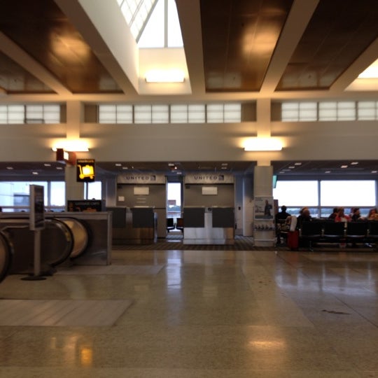 Gate B11 - Concourse B