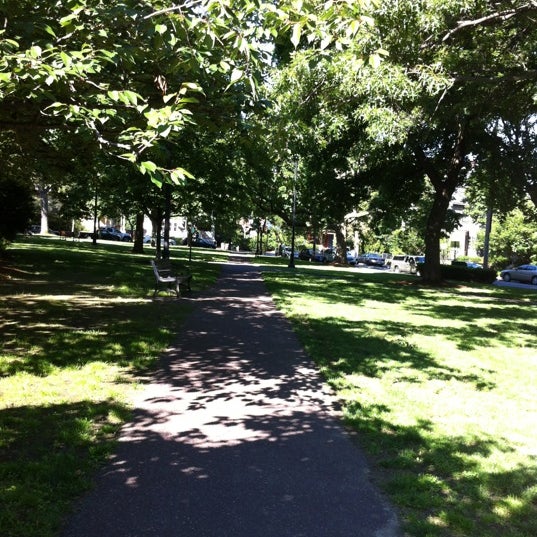 Richard L Parrow Park - 67 visitors