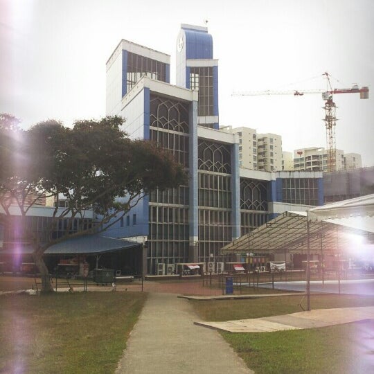 Masjid Darul Ghufran (Mosque)