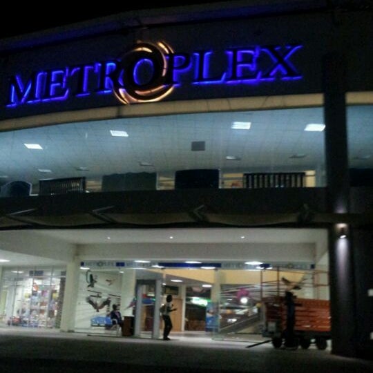 Metroplex Mall (Now Closed)