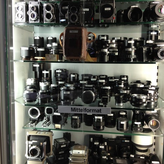 Photos at Foto Gregor - Friesenviertel - 11 tips