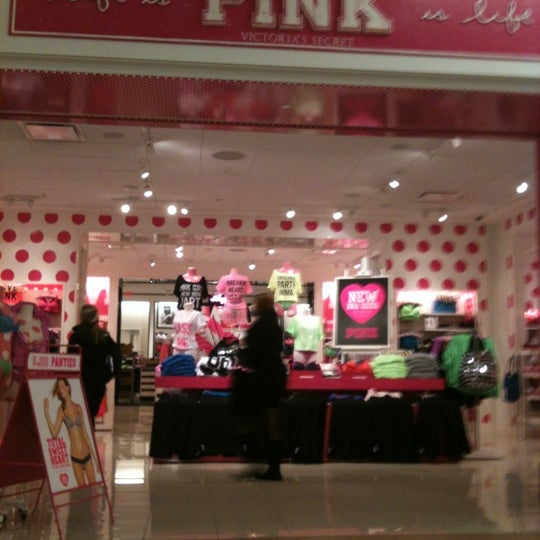 Victoria's Secret PINK - 3 tips from 270 visitors