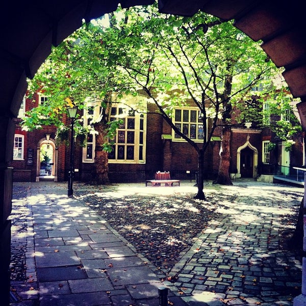 Staple Inn Hall - Holborn and Covent Garden - High Holborn