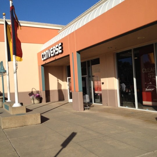 Converse Factory Outlet - San Leandro, CA