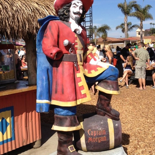 Captain Morgan Beach Bar - Beach Bar