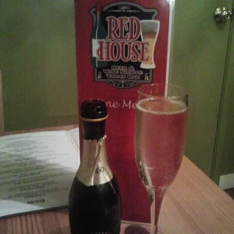 Red House Beer, Wine Shoppe & Tapas Bar - Tapas Restaurant in Renton