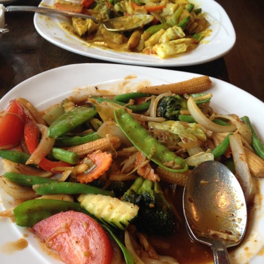 Silver Spoon Thai Restaurant - Thai Restaurant in Redmond