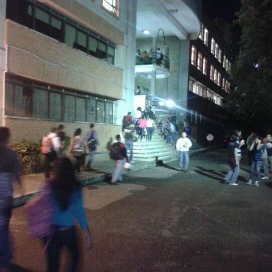 Unidades Tecnológicas de Santander - College Technology Building in ...