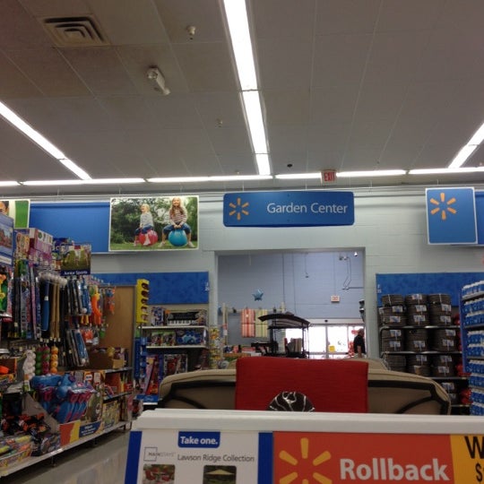 Photos at Walmart Supercenter - Big Box Store in Chattanooga