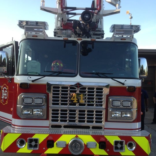 Dallas Fire Station 41 - 50 visitors