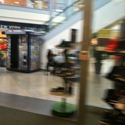 Journeys - Shoe Store