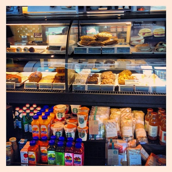 Photos at Starbucks - Financial District - 120 Adelaide St W, Path