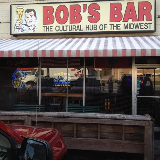 Bob's Bar - Clintonville - 4961 N High St