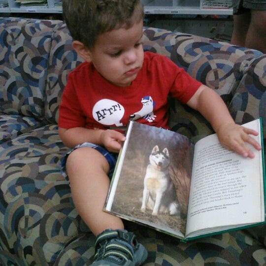 Madeira Branch Library - 7200 Miami Ave