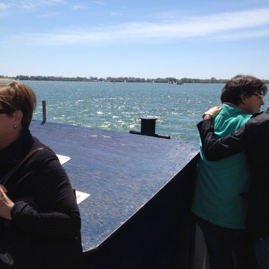 Ward's Island Ferry - Boat or Ferry in Harbourfront