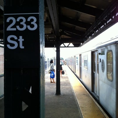MTA Subway - 233rd St (2/5) - Wakefield - Bronx, NY