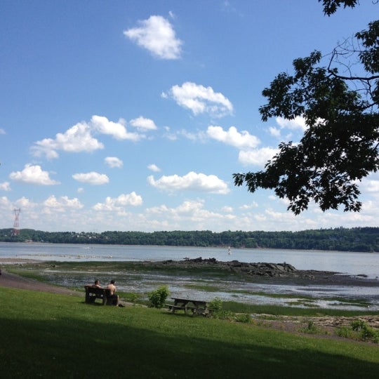 Plage Jacques Cartier - Cap-Rouge, QC