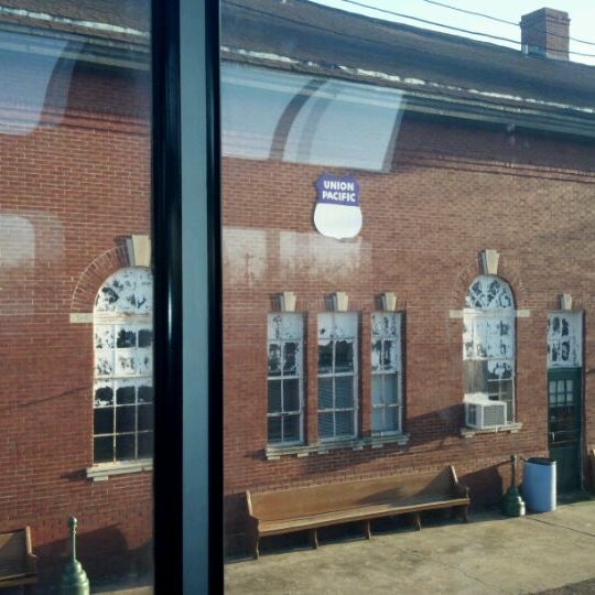 Longview Amtrak Station - 2 tips