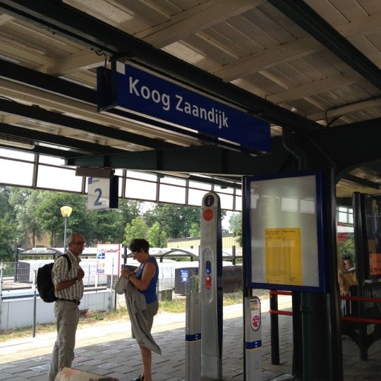 Photos at Station Zaandijk Zaanse Schans - 15 tips