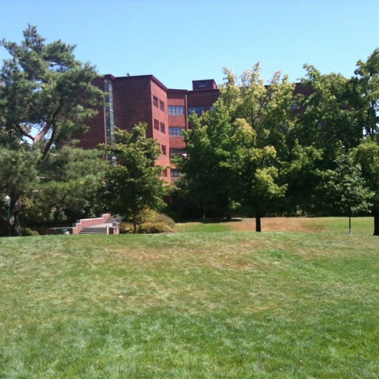 Carson Hall - University - 6 tips