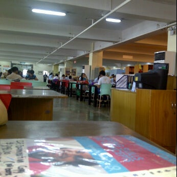 University of Cebu - Banilad Campus - Library - 31 visitors