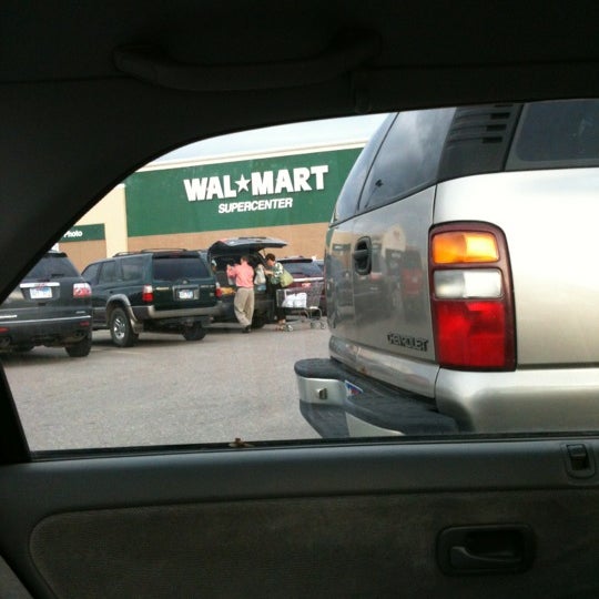 Walmart Supercenter - 2 tips from 423 visitors