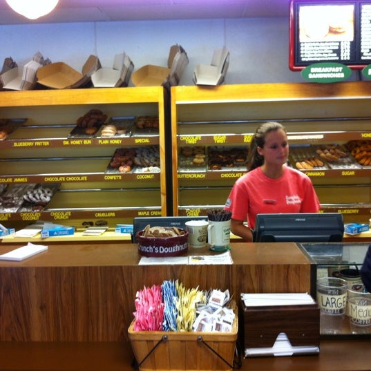 Photos at Congdon's Doughnuts - 49 tips from 1384 visitors