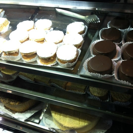 Photos at Galleteria de Laura R - Manuel Montt 747