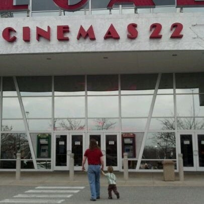 Photos at Regal Warrington Crossing ScreenX, 4DX, & IMAX - 58 tips
