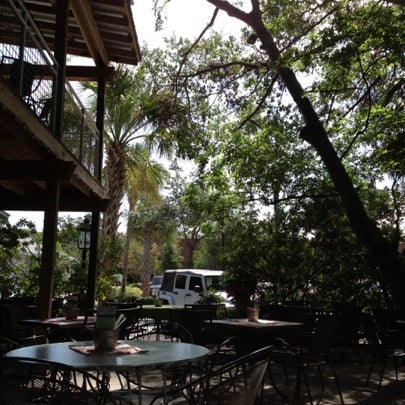 Cafe Karibo & Karibrew Brew Pub - 27 N 3rd St