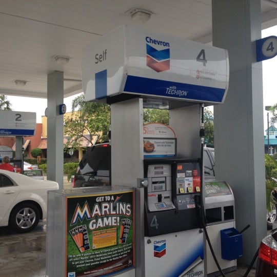 Chevron - Imperial Point - 2 tips from 172 visitors