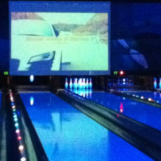 Photos at Sebelen Bowling Center - Piantini - Av. Abraham Lincoln