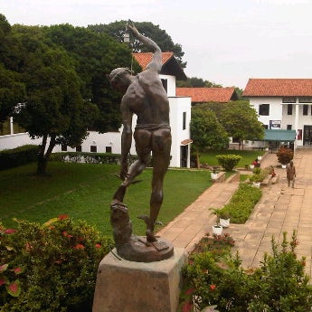 Commonwealth Hall - College Residence Hall