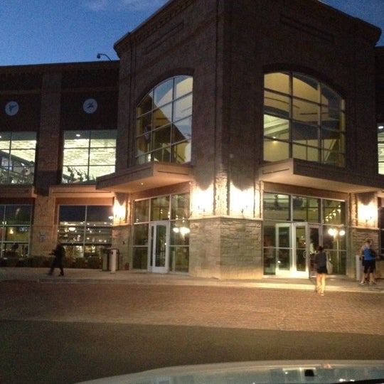 Life Time Fitness Ultimate Hoops Basketball Courts - Goodyear, AZ