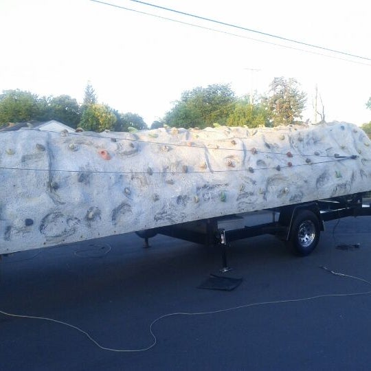 KTXL FOX40 - Parkway - South Sacramento - 3 tips from 153 visitors