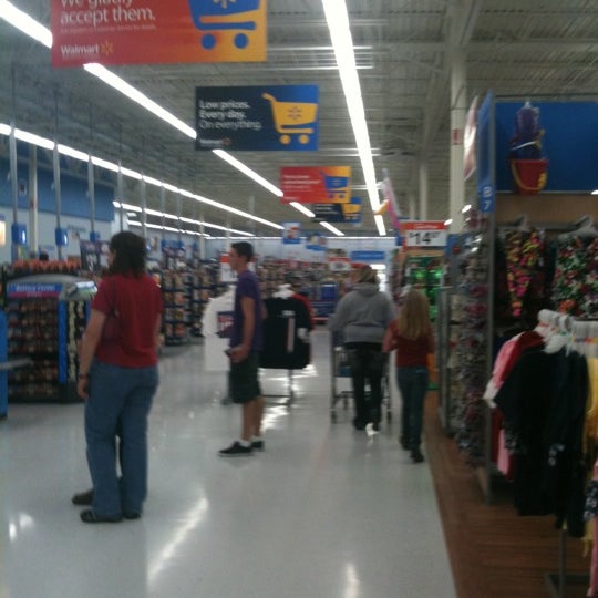 Photos at Walmart Supercenter - Big Box Store in Moscow
