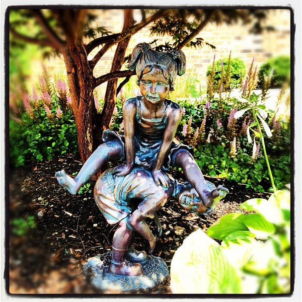 Hickory Point School - Elementary School