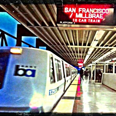 MacArthur BART Station - Mosswood - Oakland, CA